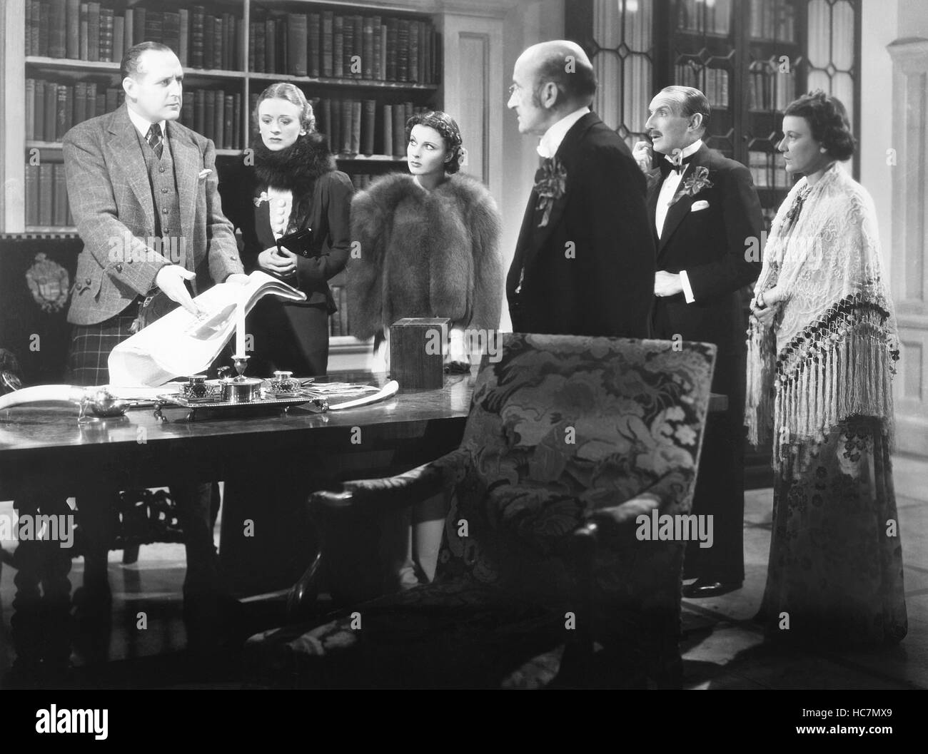 STORM IN A TEACUP, from left: Cecil Parker, Ursula Jeans, Vivien Leigh ...