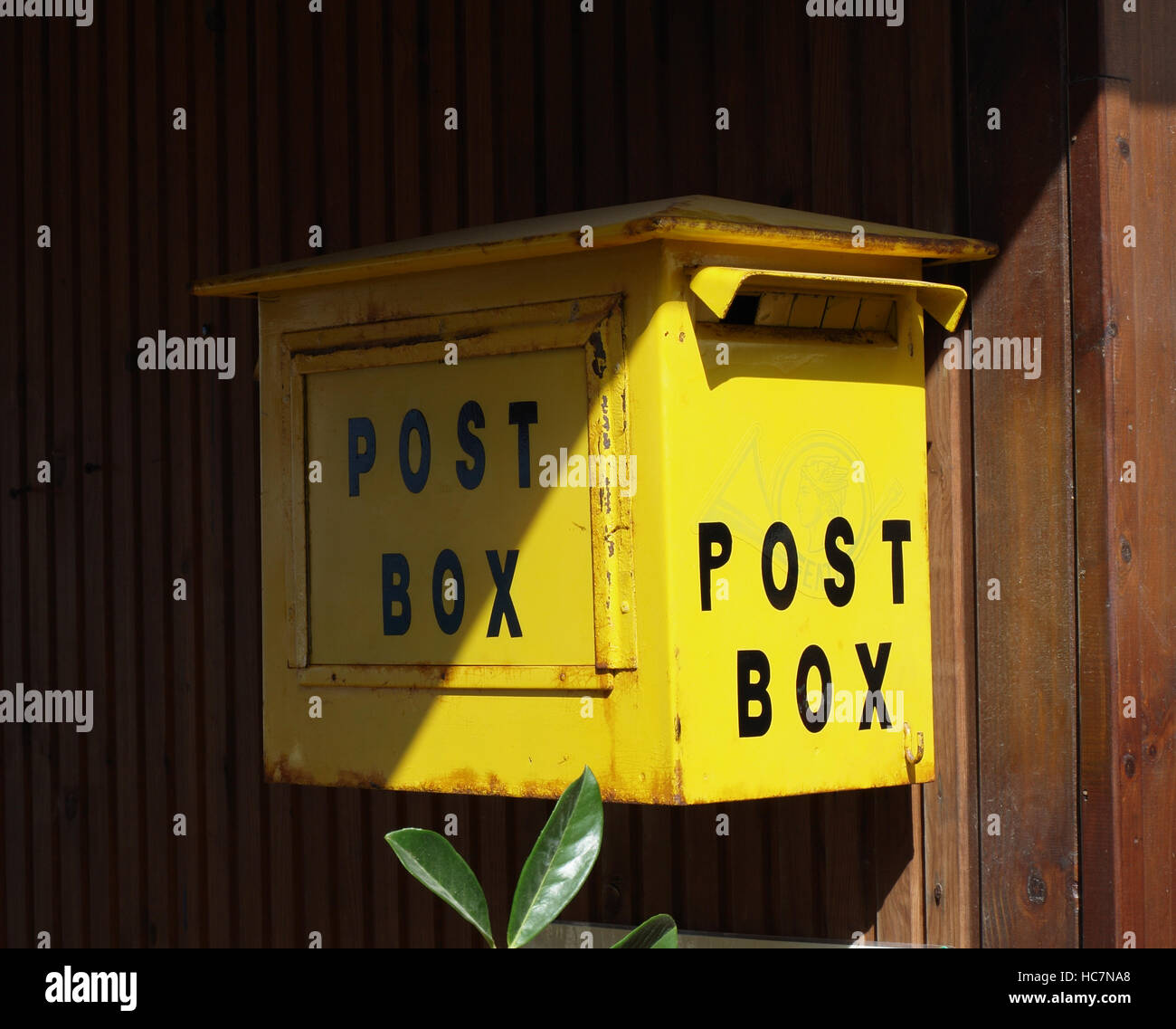 Greek post box mounted on wall at Roxanne's Restaurant, Roda, Corfu ...