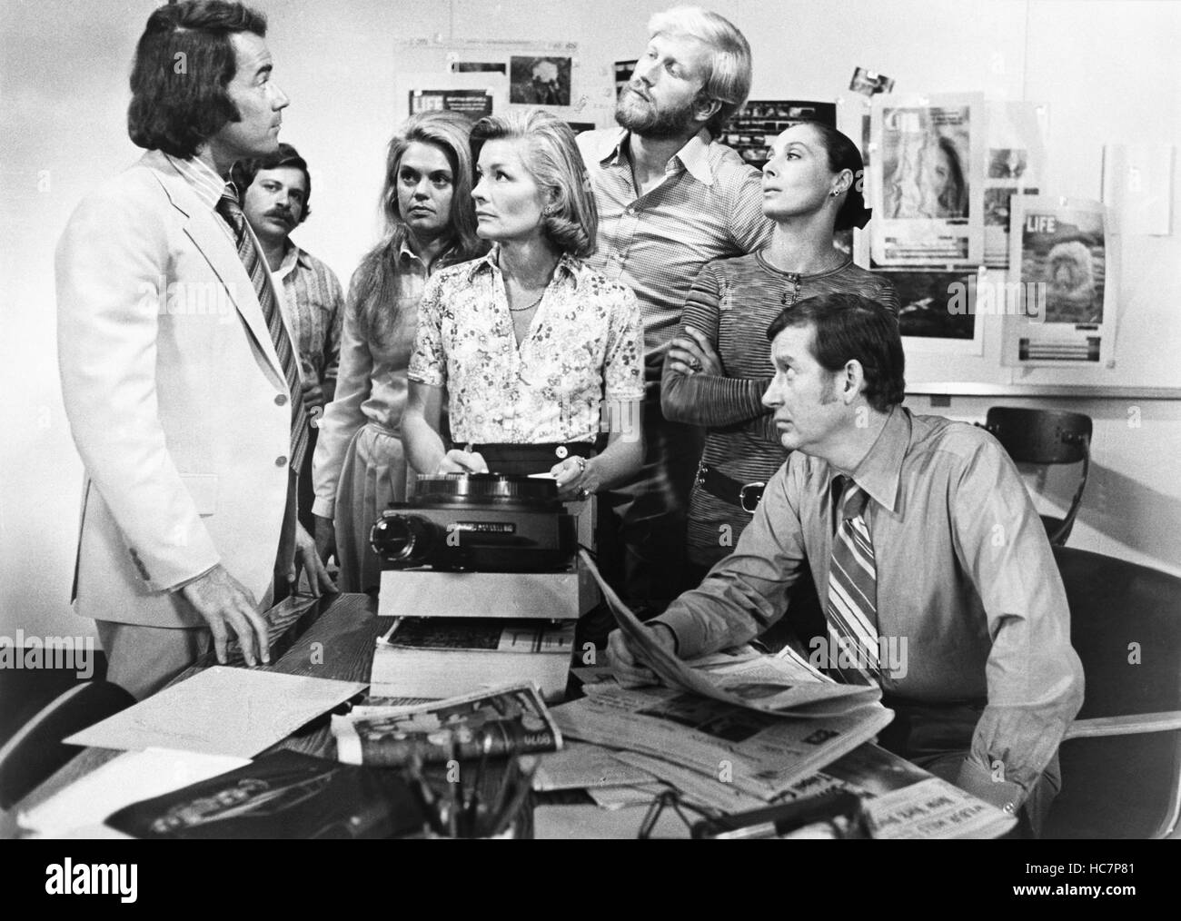 SUCH GOOD FRIENDS, from left: Laurence Luckinbill, Dyan Cannon (third ...