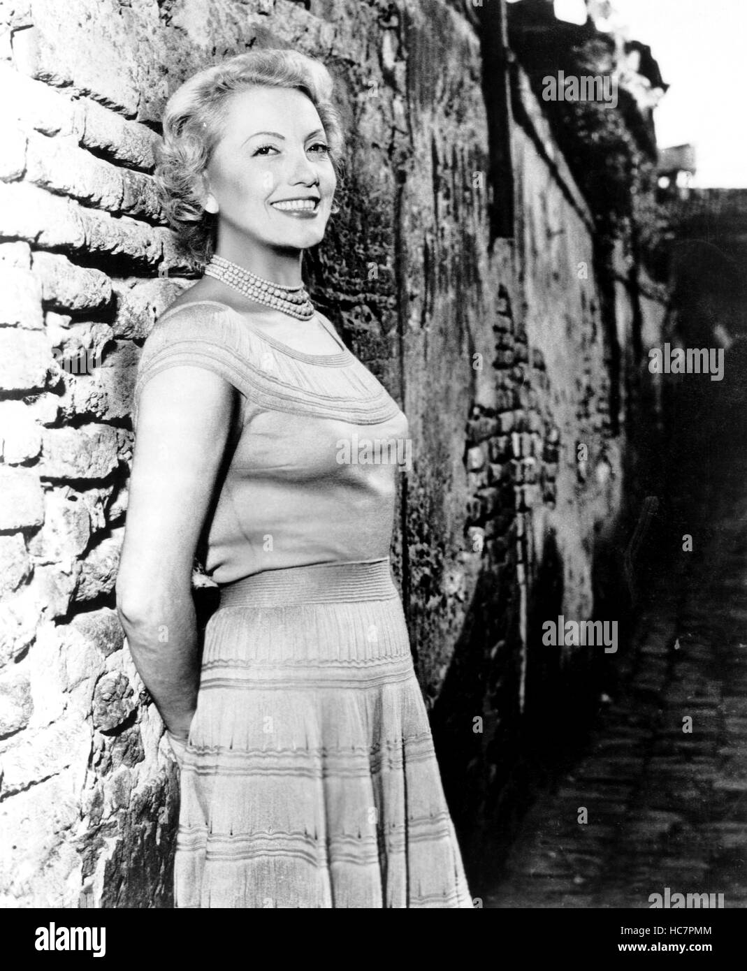 SUMMERTIME, (aka SUMMER MADNESS), Isa Miranda, 1955 Stock Photo - Alamy