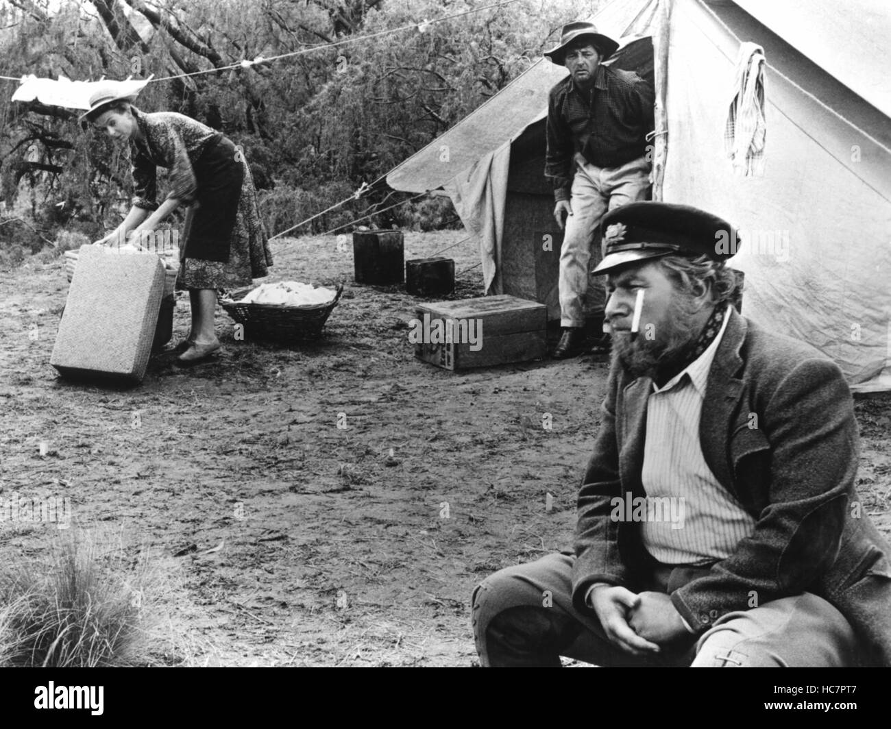 THE SUNDOWNERS, Deborah Kerr, Robert Mitchum, Peter Ustinov, 1960 Stock ...