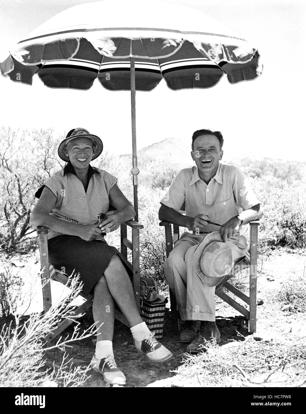THE SUNDOWNERS, director Fred Zinnemann (right) with wife Renee ...