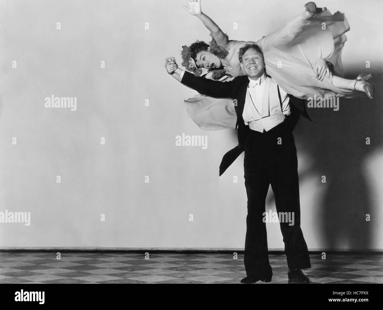 SUNNY, Paul Hartman, Grace Hartman, 1941 Stock Photo - Alamy