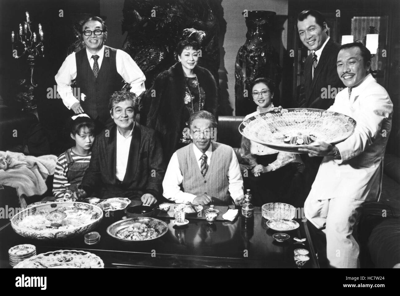 A TAXING WOMAN'S RETURN, (standing l-r): Hosei Komatsu, Haruko Kato ...