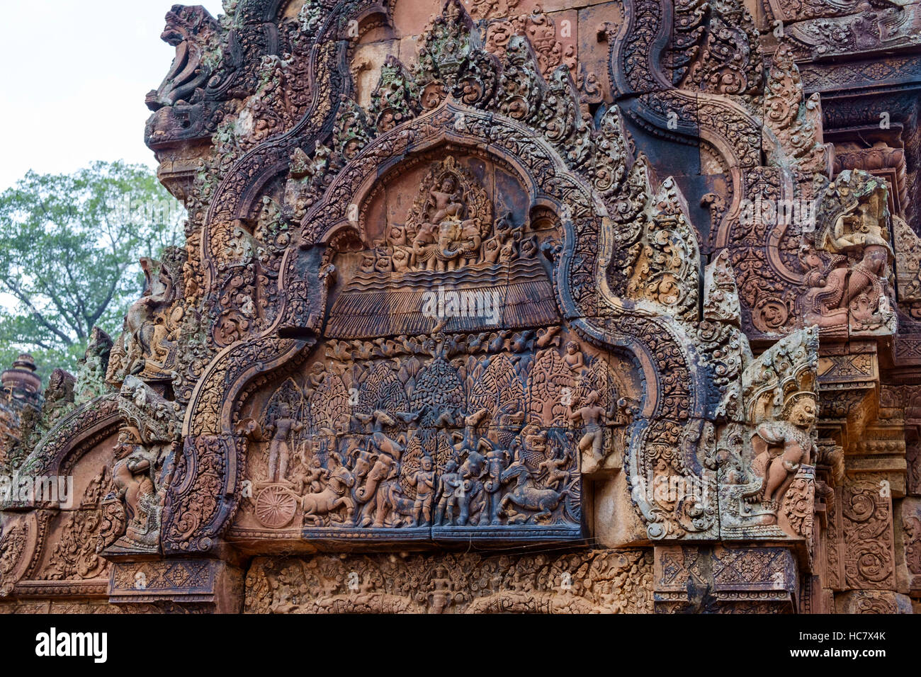 Khmer Lintel Stone Carving High Resolution Stock Photography and Images ...