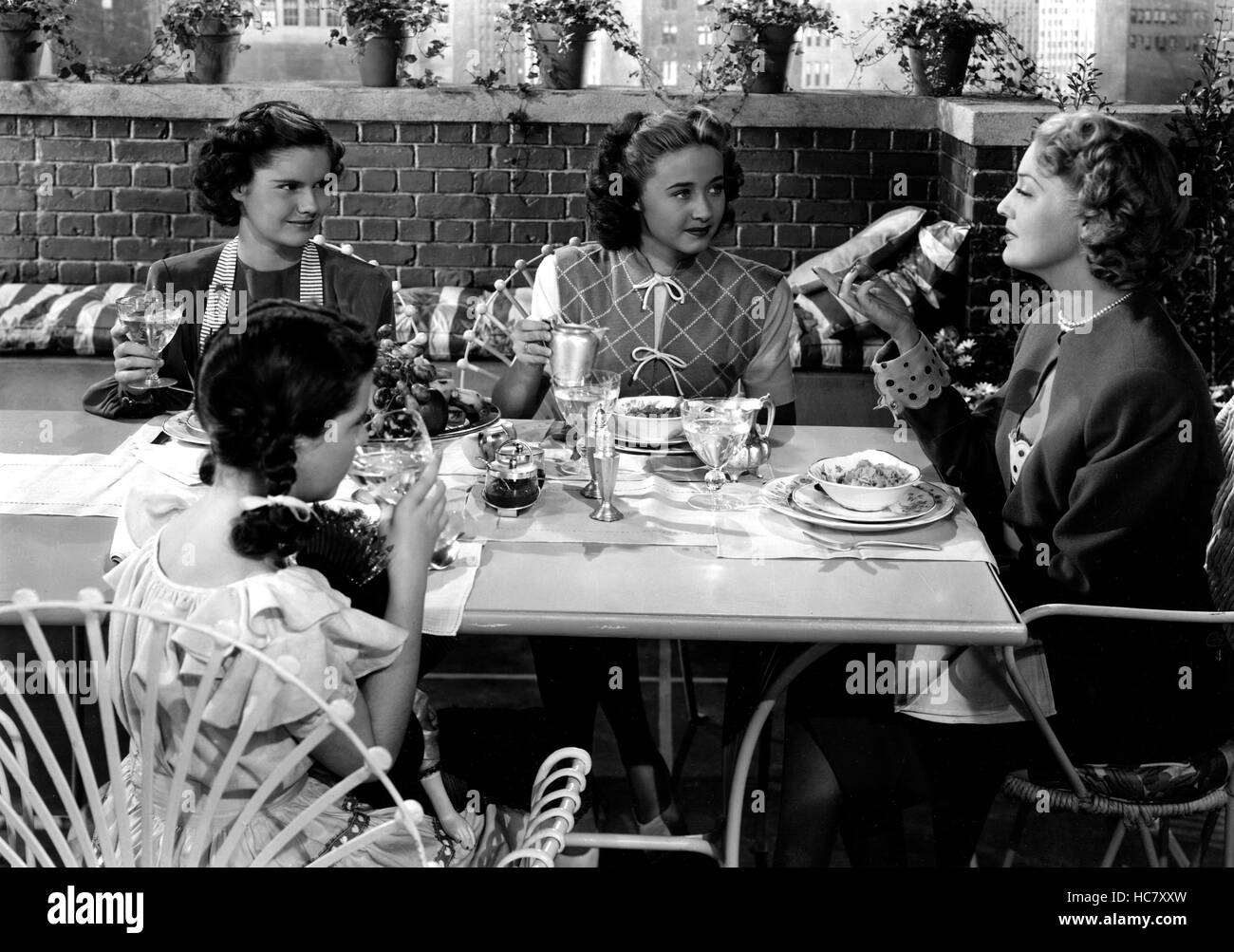 THREE DARING DAUGHTERS, Elinor Donahue, Ann E. Todd, Jane Powell ...