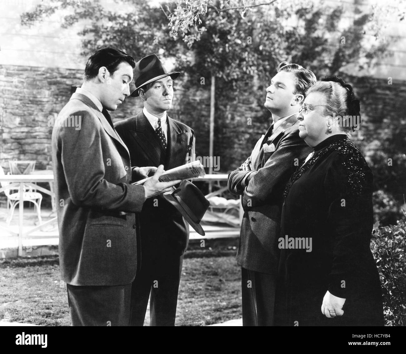 THIEVES FALL OUT, from left: Anthony Quinn, Frank Faylen, Eddie Albert ...