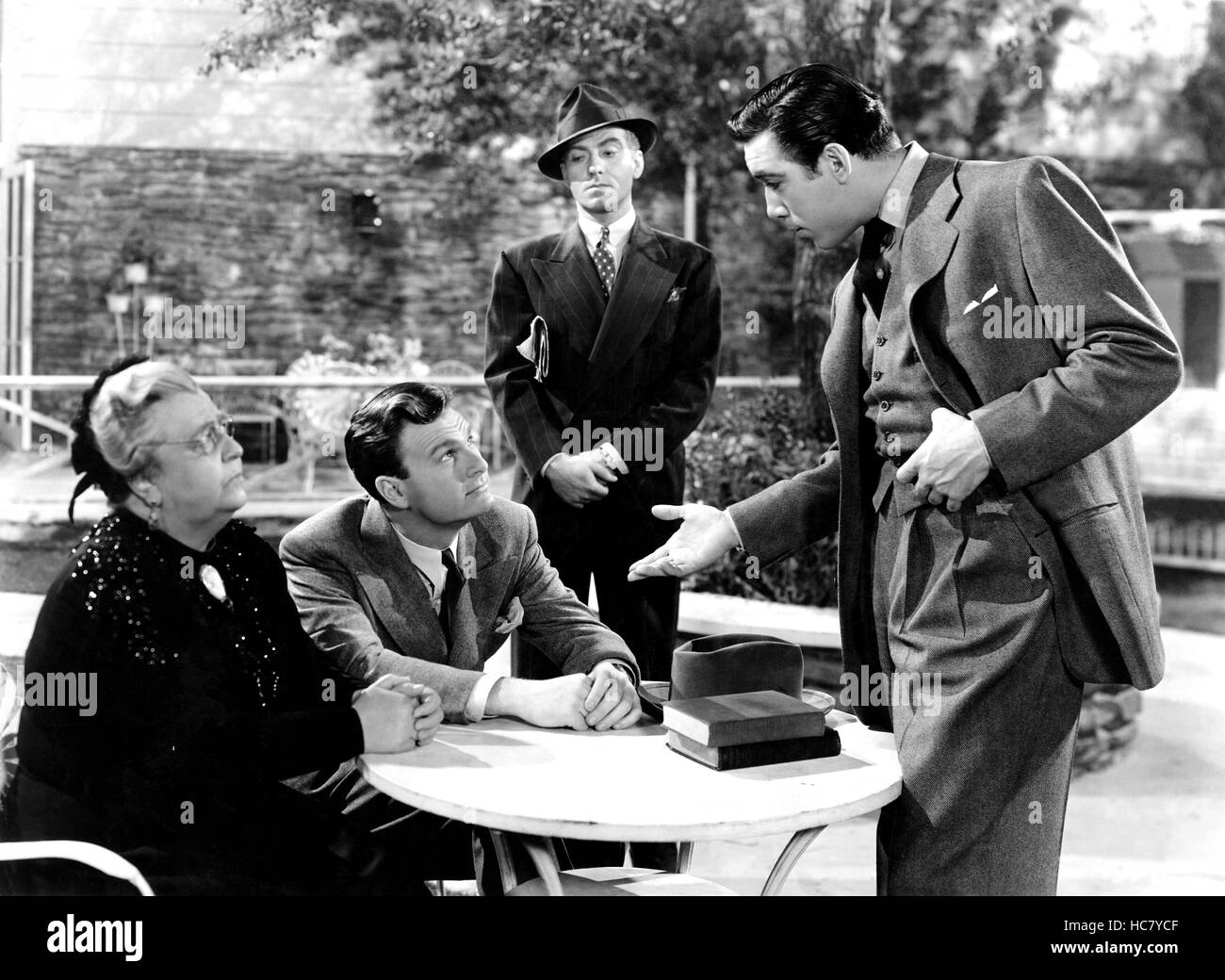 THIEVES FALL OUT, from left, Jane Darwell, Eddie Albert, Frank Faylen ...
