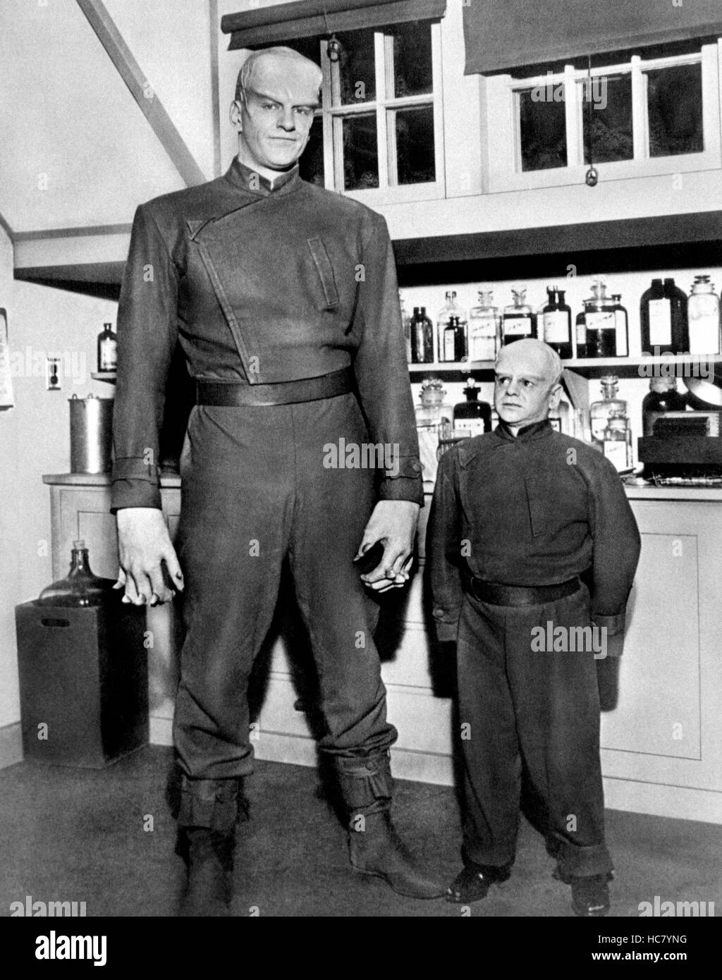 THE THING FROM ANOTHER WORLD, from left, James Arness, Billy Curtis, on ...