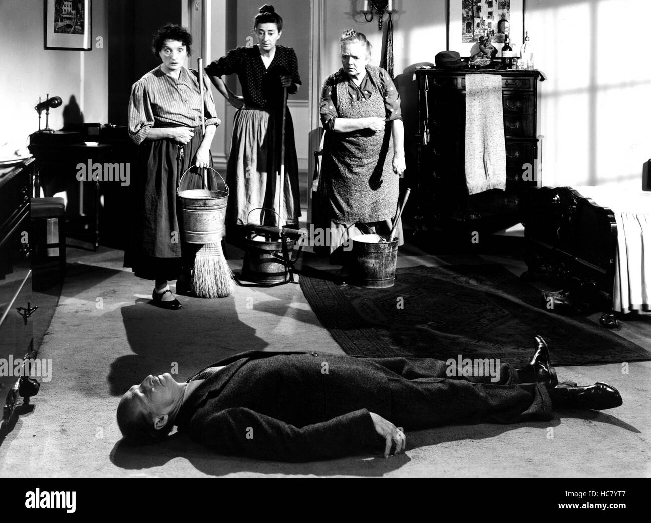 THREE GIRLS ABOUT TOWN, from left, Una O'Connor, Almira Sessions ...