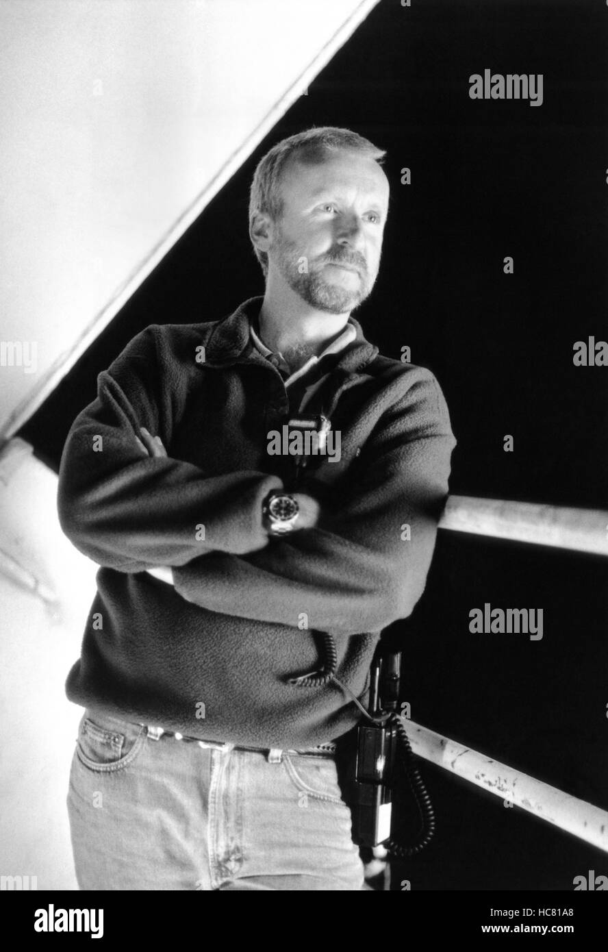TITANIC, director James Cameron, on-set, 1997, (c) Twentieth Century ...