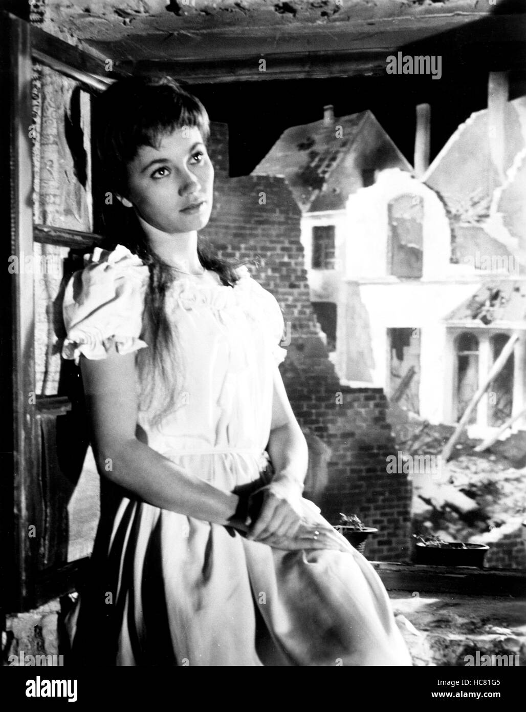 A TIME TO LOVE AND A TIME TO DIE, Lilo Pulver, (aka Lisolette Pulver ...