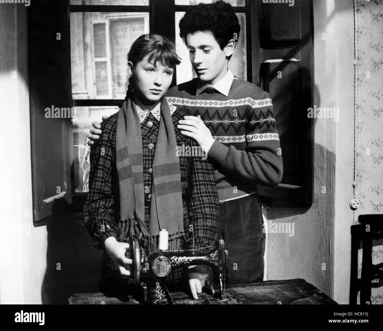 TOO YOUNG FOR LOVE, (aka L'ETA DELL'AMORE), from left, Marina Vlady ...