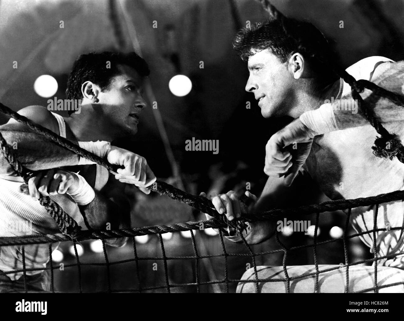 TRAPEZE, Tony Curtis, Burt Lancaster, 1956 Stock Photo - Alamy