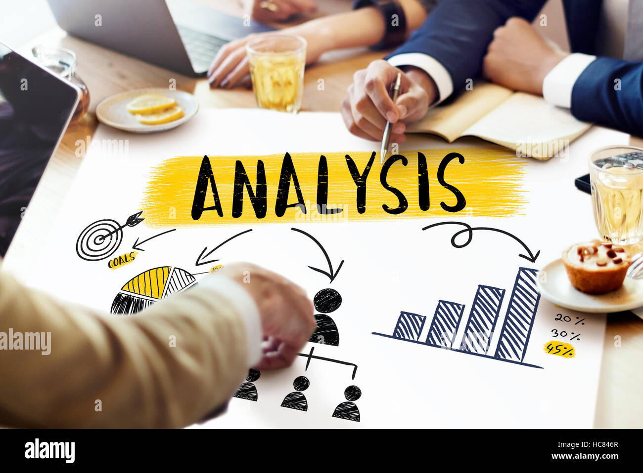 Strategic planning team analysis hi-res stock photography and images ...