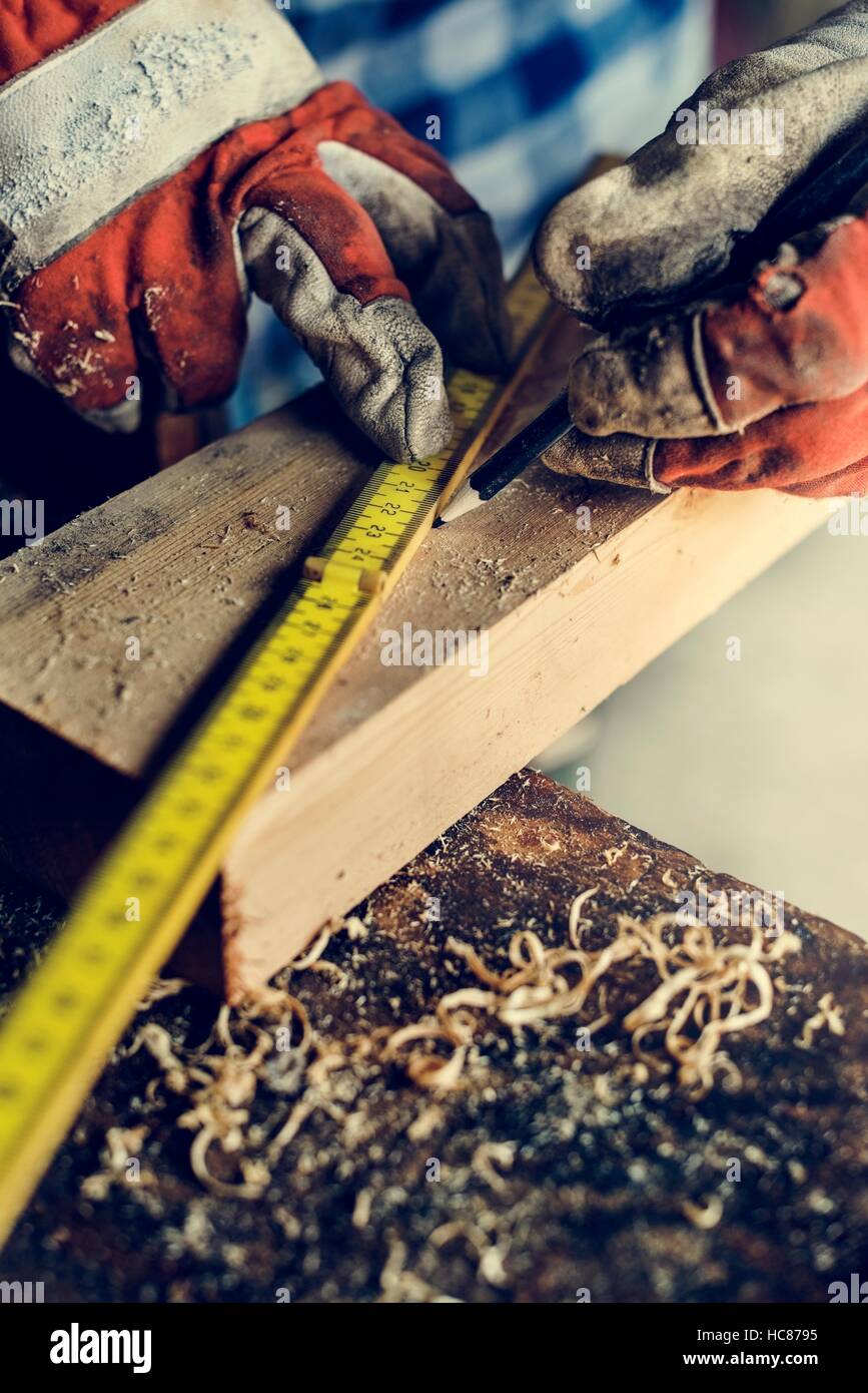 Carpenter craftman lumber timber hi-res stock photography and images ...