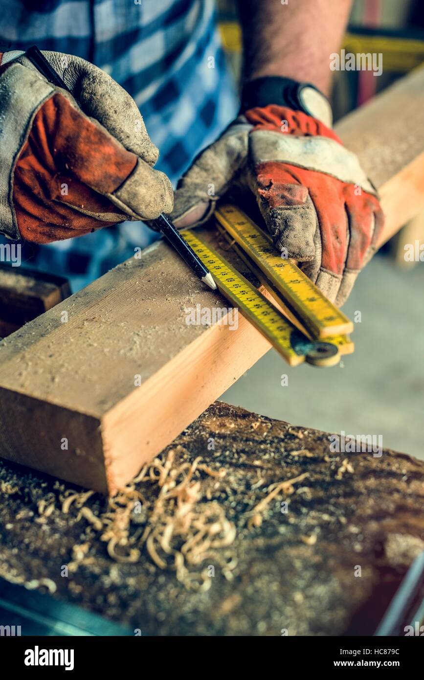 Carpenter craftman lumber timber hi-res stock photography and images ...