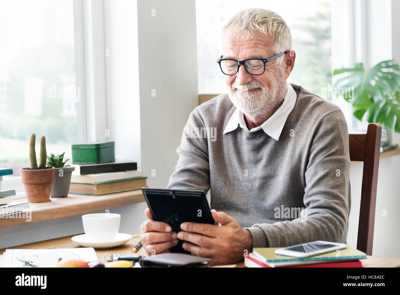 Senior Adult Thinking Memory Happy Concept Stock Photo - Alamy