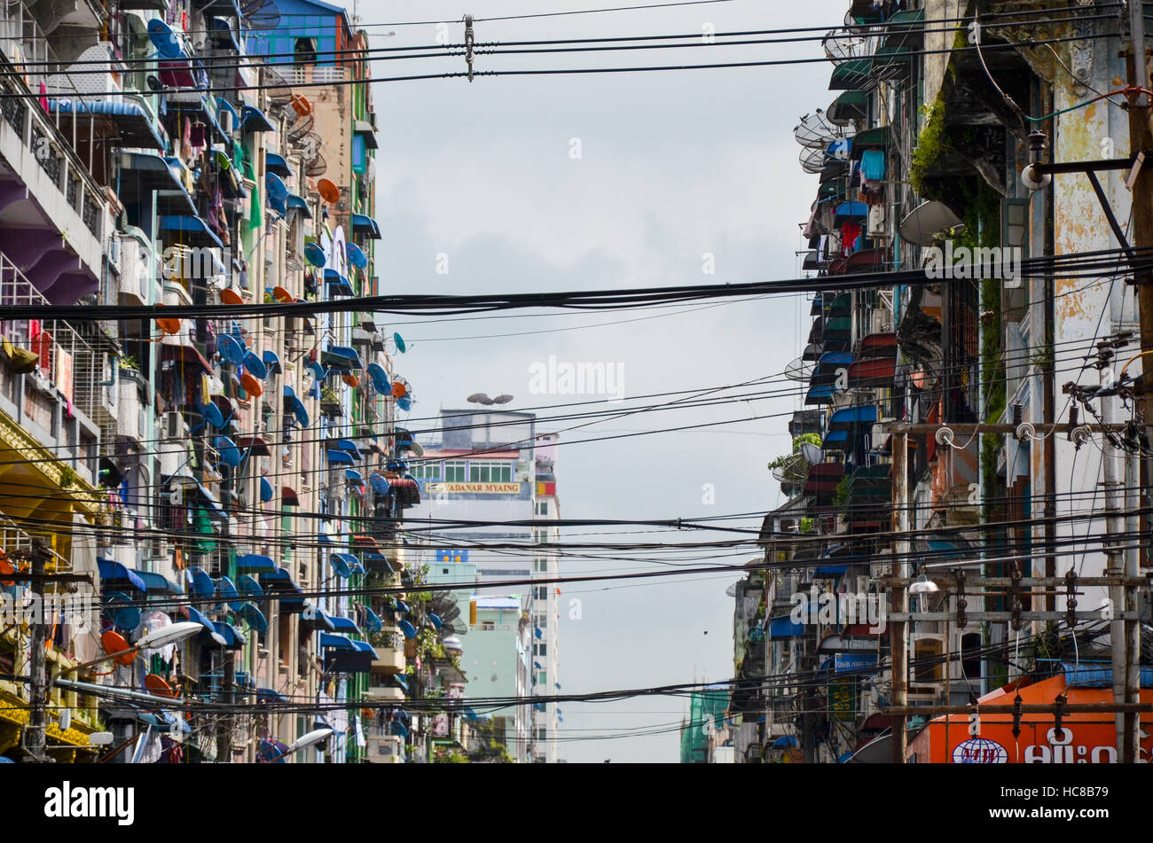 Myanmar yangon old city hi-res stock photography and images - Alamy