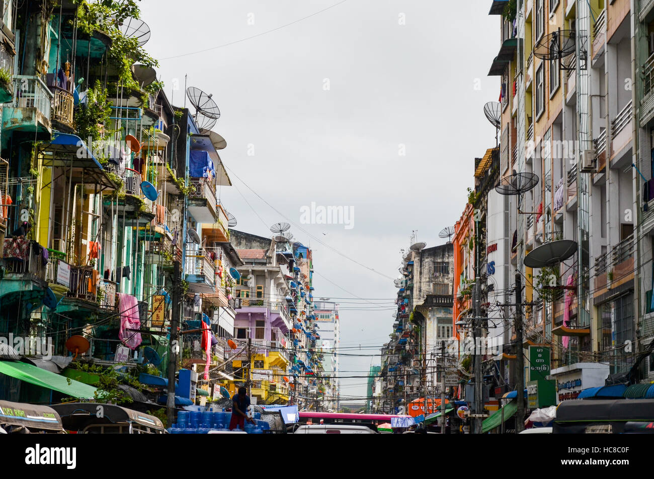 Strand Road Yangon High Resolution Stock Photography and Images - Alamy