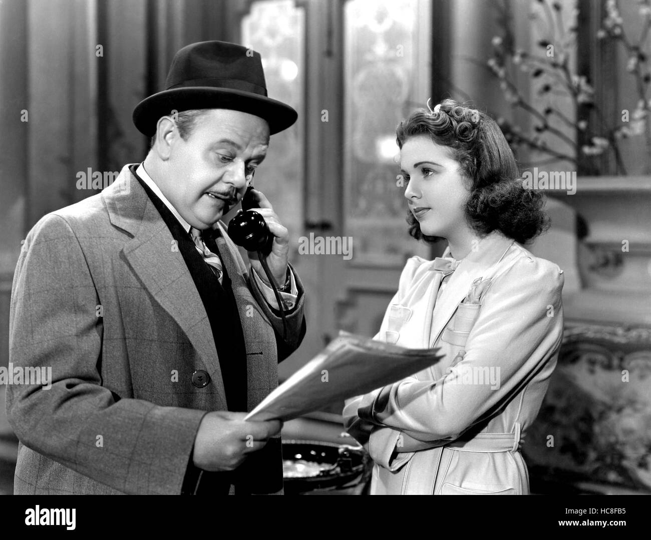 THREE SMART GIRLS GROW UP, Charles Winninger, Deanna Durbin, 1939 Stock ...