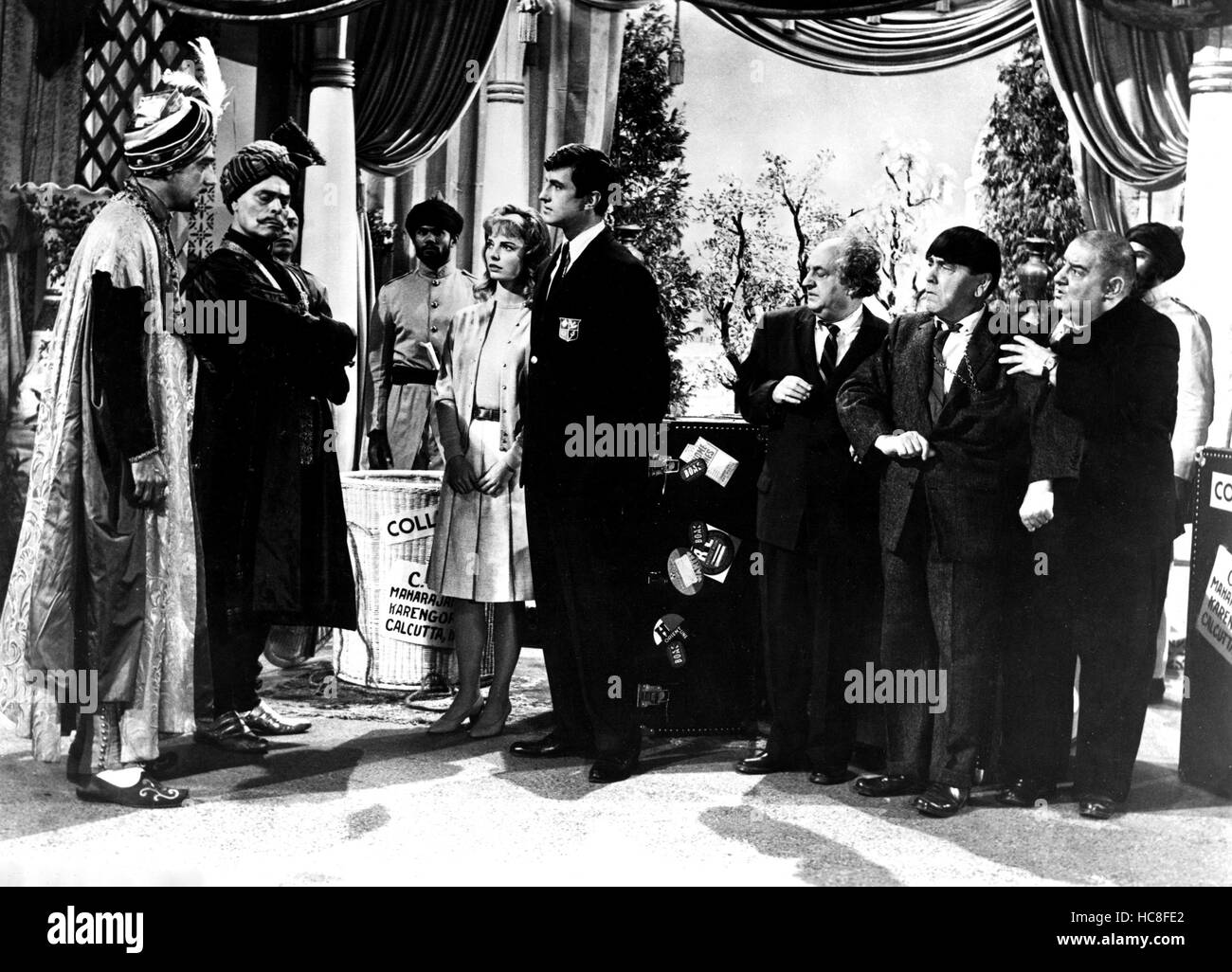 THE THREE STOOGES GO AROUND THE WORLD IN A DAZE, Richard Devon, Joan ...