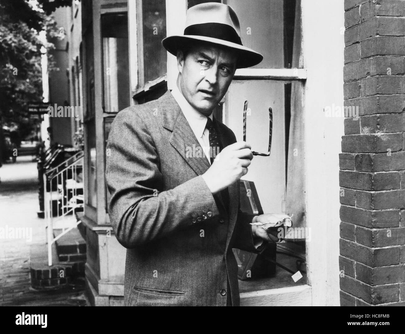 THE THIEF, Ray Milland, 1952 Stock Photo - Alamy