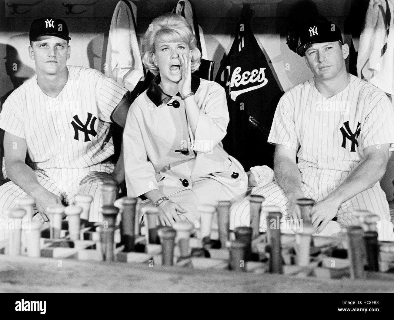 THAT TOUCH OF MINK, from left, Roger Maris, Doris Day, Mickey Mantle ...