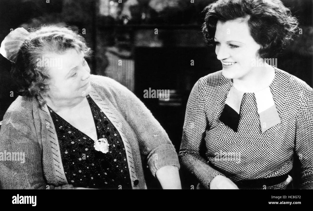 THIS WEEK OF GRACE, from left: Minnie Rayner, Gracie Fields, 1933 Stock ...