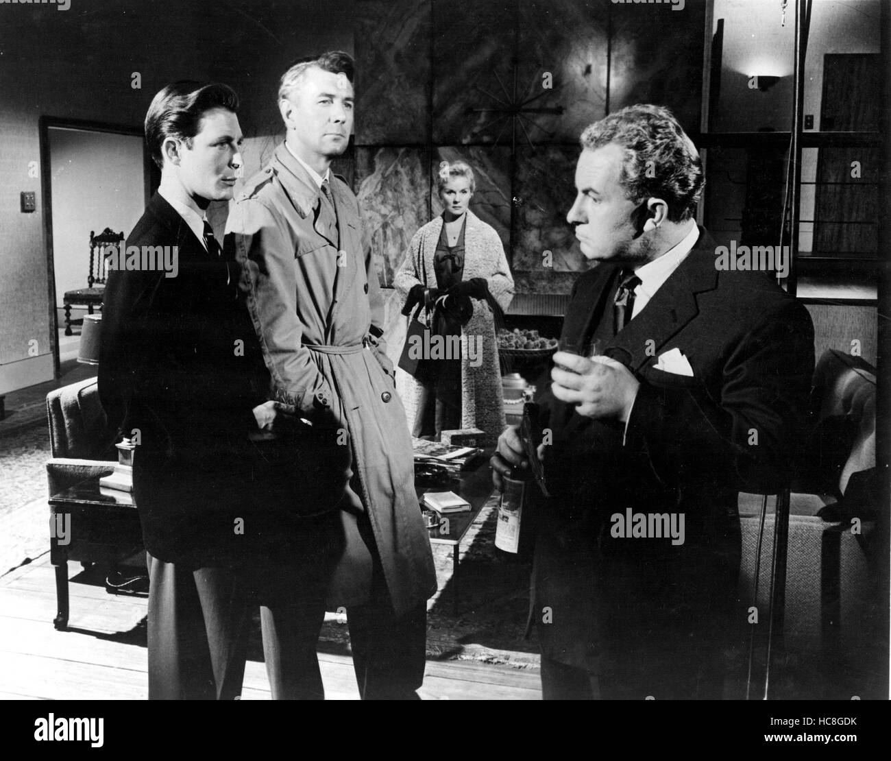TIME WITHOUT PITY, Alec McCowen, Michael Redgrave, Ann Todd, Leo McKern ...