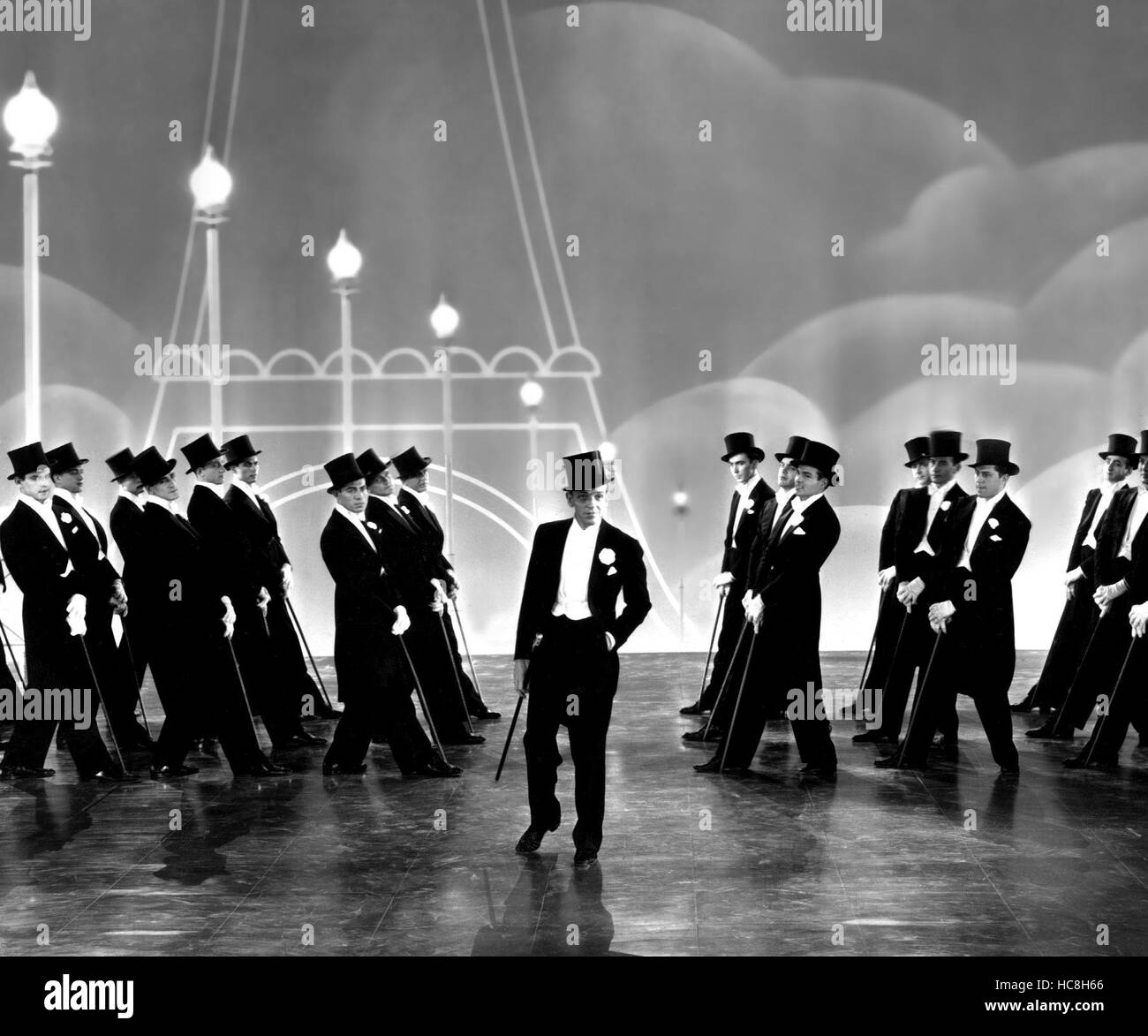 TOP HAT, Fred Astaire, 1935, top hat number Stock Photo - Alamy