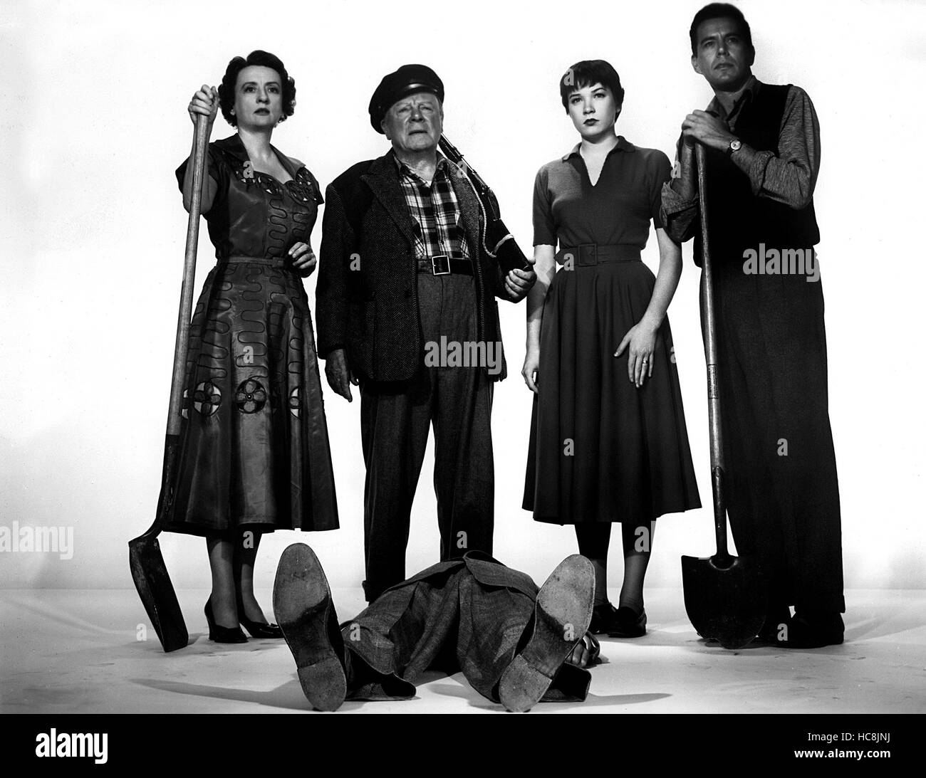 THE TROUBLE WITH HARRY, Mildred Natwick, Edmund Gwenn, Shirley MacLaine ...