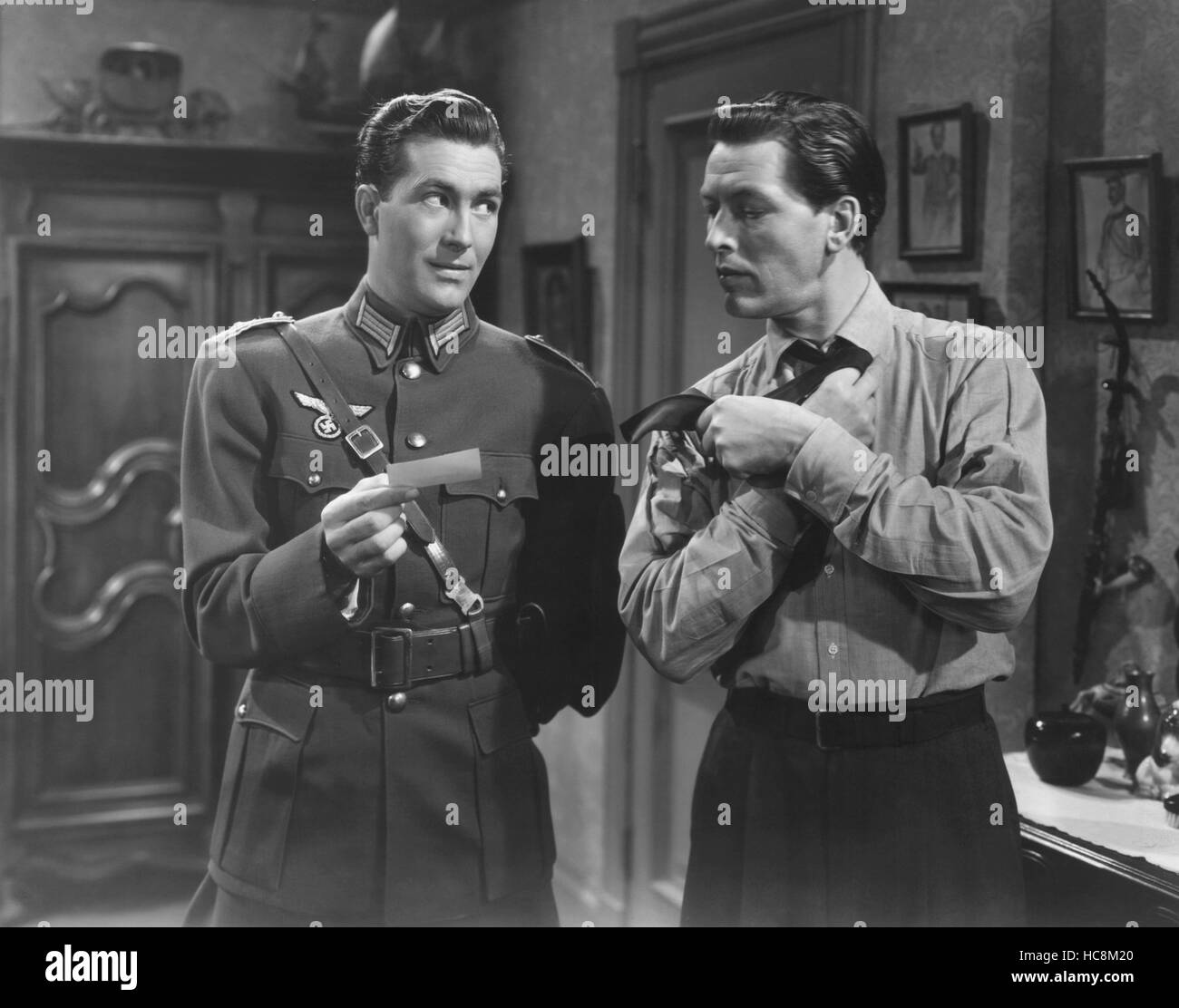 UNDERGROUND, from left: Jeffrey Lynn, Philip Dorn, 1941 Stock Photo - Alamy