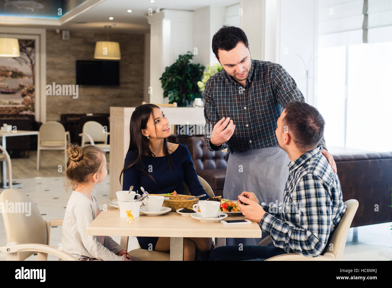 Russian family dinner table hi-res stock photography and images - Alamy