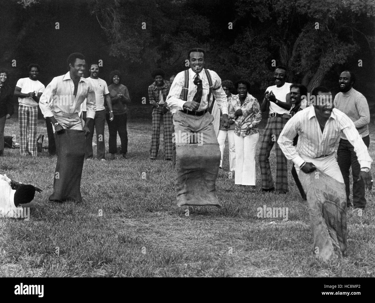 UPTOWN SATURDAY NIGHT, Calvin Lockhart, Harry Belafonte, Lincoln ...