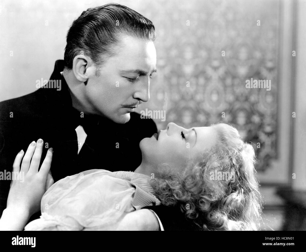 UPPERWORLD, Warren William, Ginger Rogers, 1934 Stock Photo - Alamy