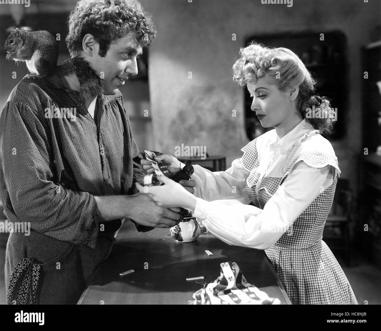 VALLEY OF THE SUN, Peter Whitney, Lucille Ball, 1942 Stock Photo - Alamy