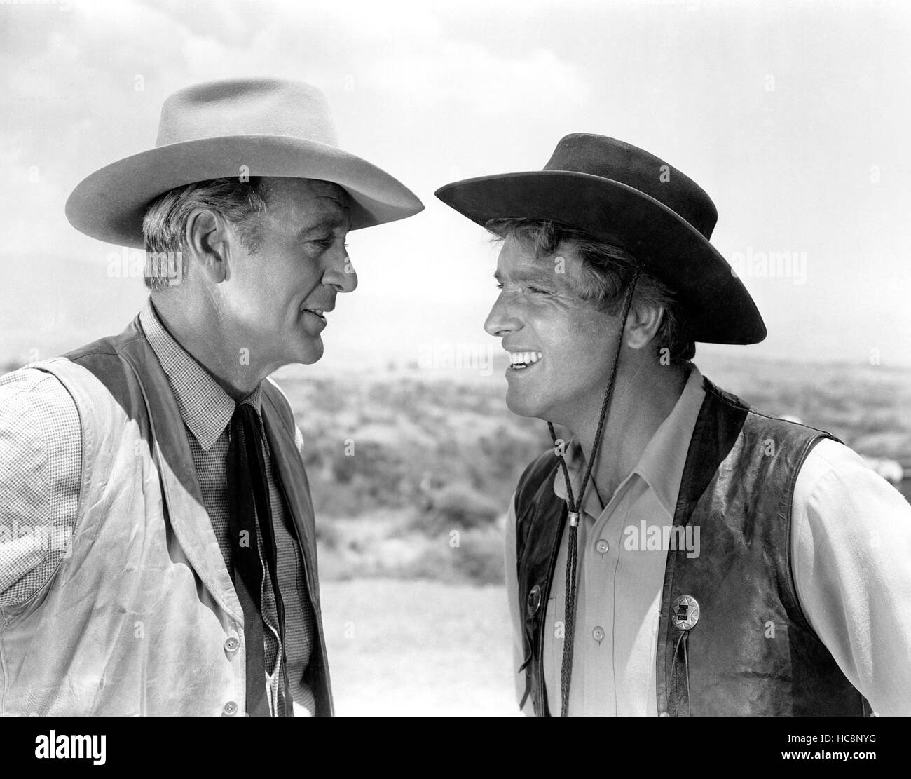 VERA CRUZ, Gary Cooper, Burt Lancaster, 1954 Stock Photo - Alamy