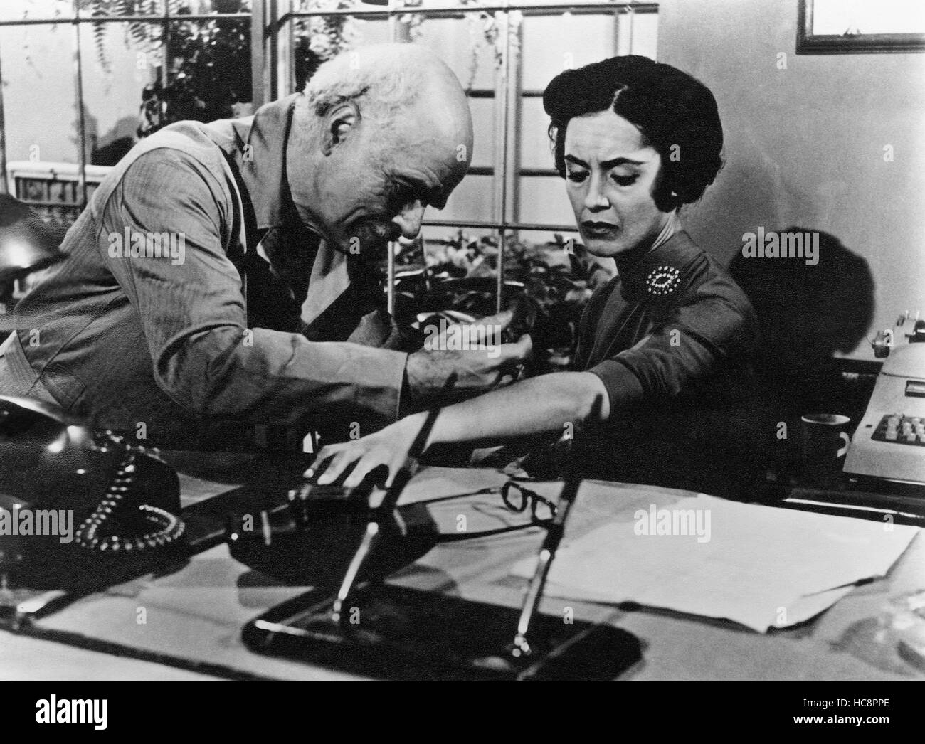 THE WASP WOMAN, from left: Michael Mark, Susan Cabot, 1959 Stock Photo ...