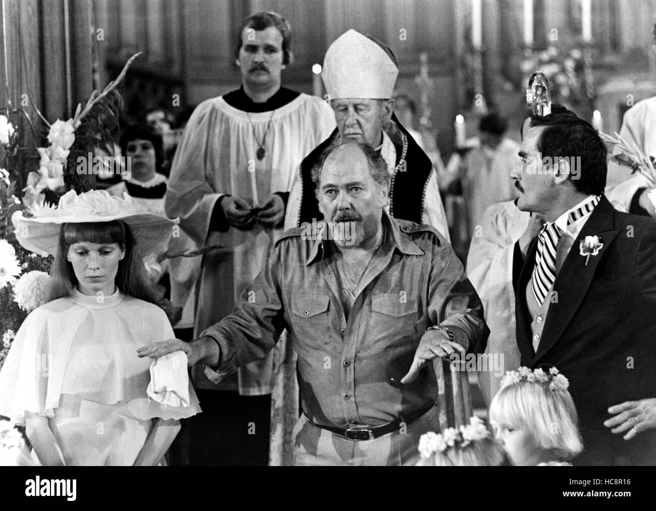 A WEDDING, Mia Farrow, Kenneth Mars, John Cromwell, director Robert ...