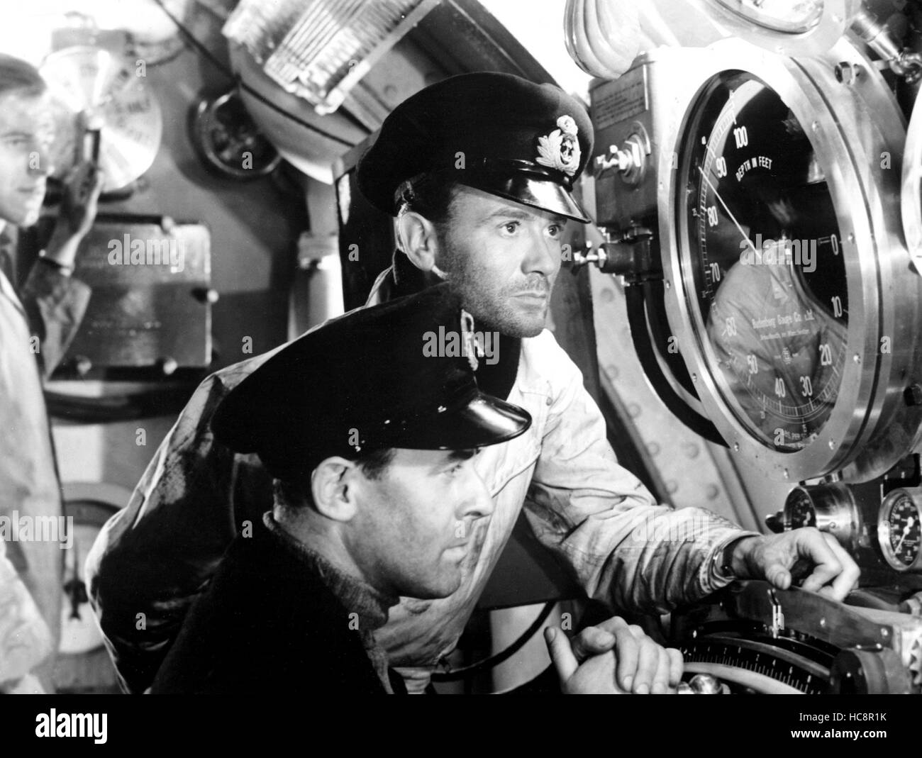 WE DIVE AT DAWN, John Mills, 1943 Stock Photo - Alamy