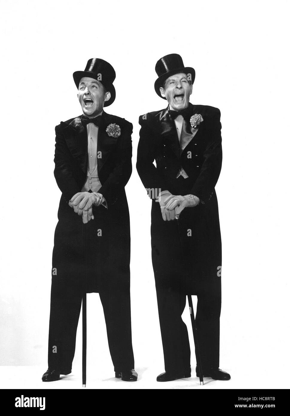 WHITE CHRISTMAS, Bing Crosby, Danny Kaye, 1954 Stock Photo - Alamy