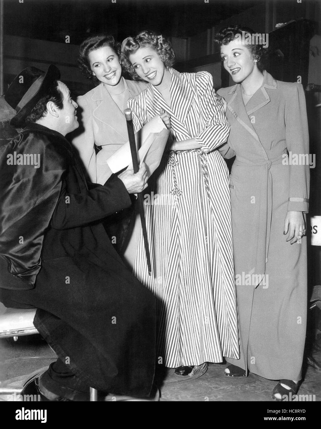Andrews sisters hi-res stock photography and images - Alamy
