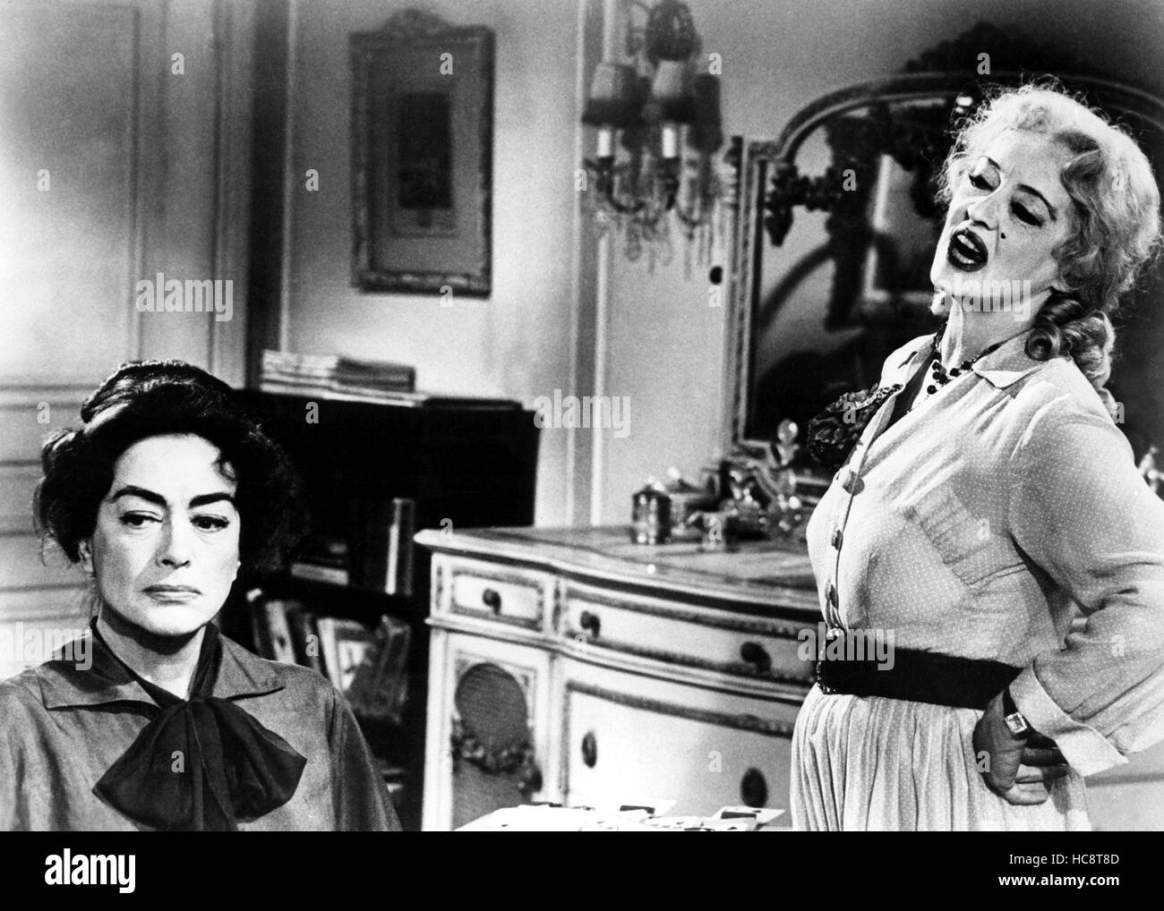 WHAT EVER HAPPENED TO BABY JANE?, Joan Crawford, Bette Davis, 1962 Stock Photo - Alamy