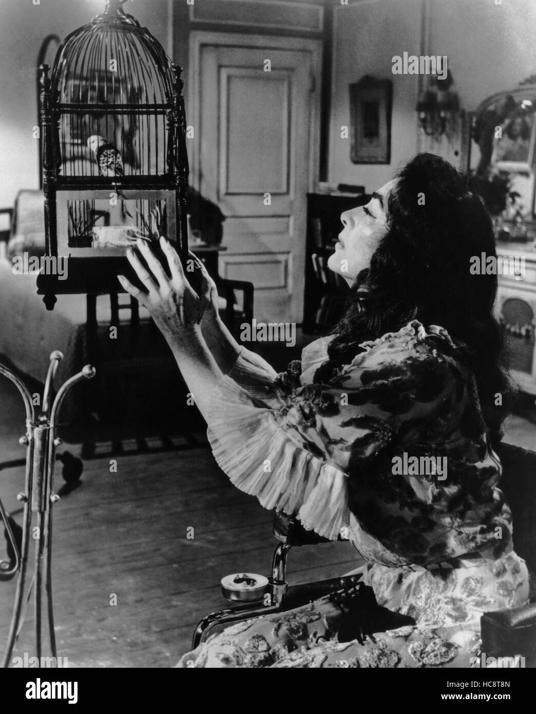 WHAT EVER HAPPENED TO BABY JANE?, Joan Crawford, 1962 Stock Photo - Alamy