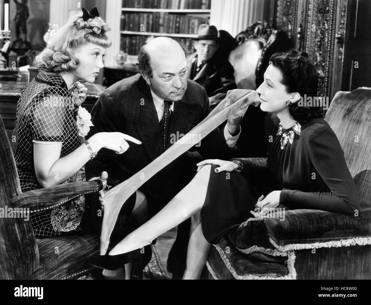 WHO KILLED AUNT MAGGIE?, from left, Joyce Compton, Edgar Kennedy, Mona ...