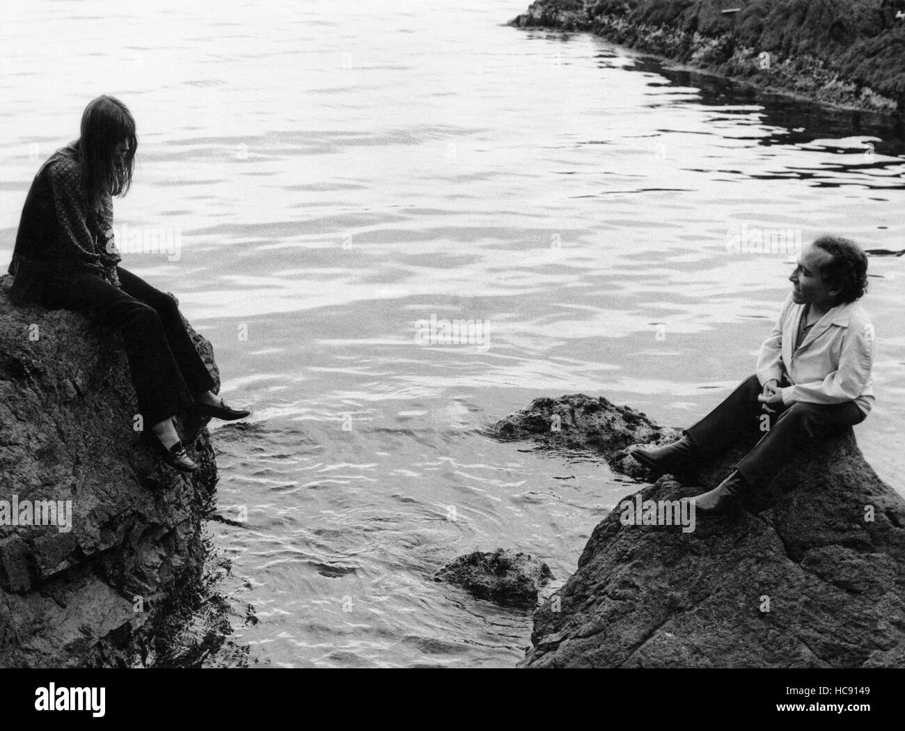TOO SMALL MY FRIEND, (aka TROP PETIT MON AMI), Jane Birkin, Michael ...