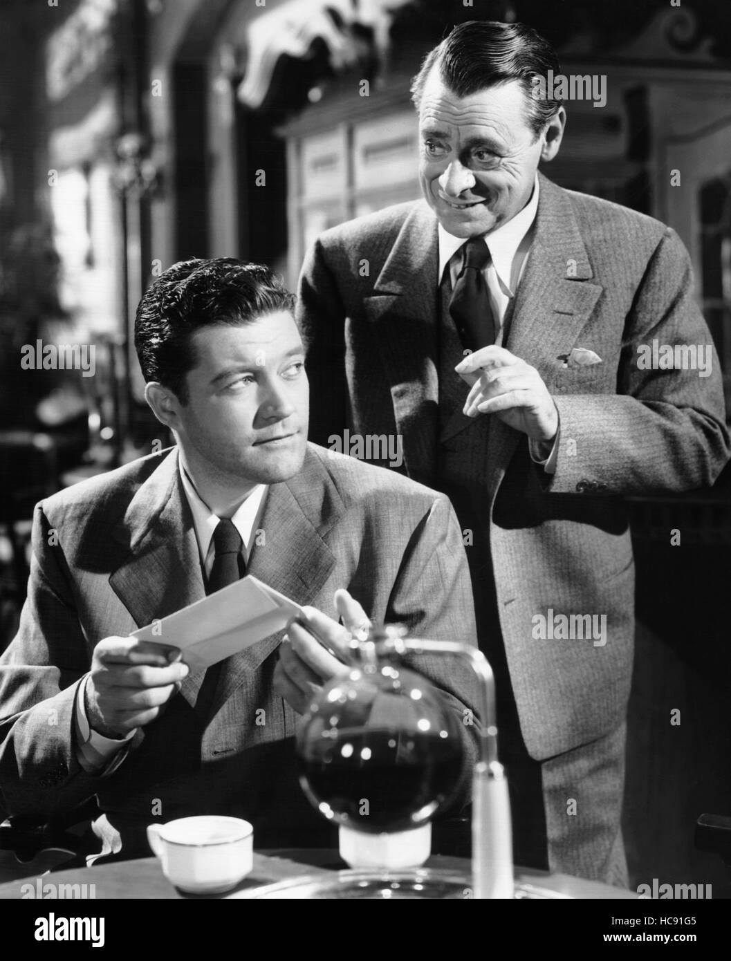 TO THE VICTOR, from left, Dennis Morgan, Eduardo Ciannelli, 1948 Stock ...