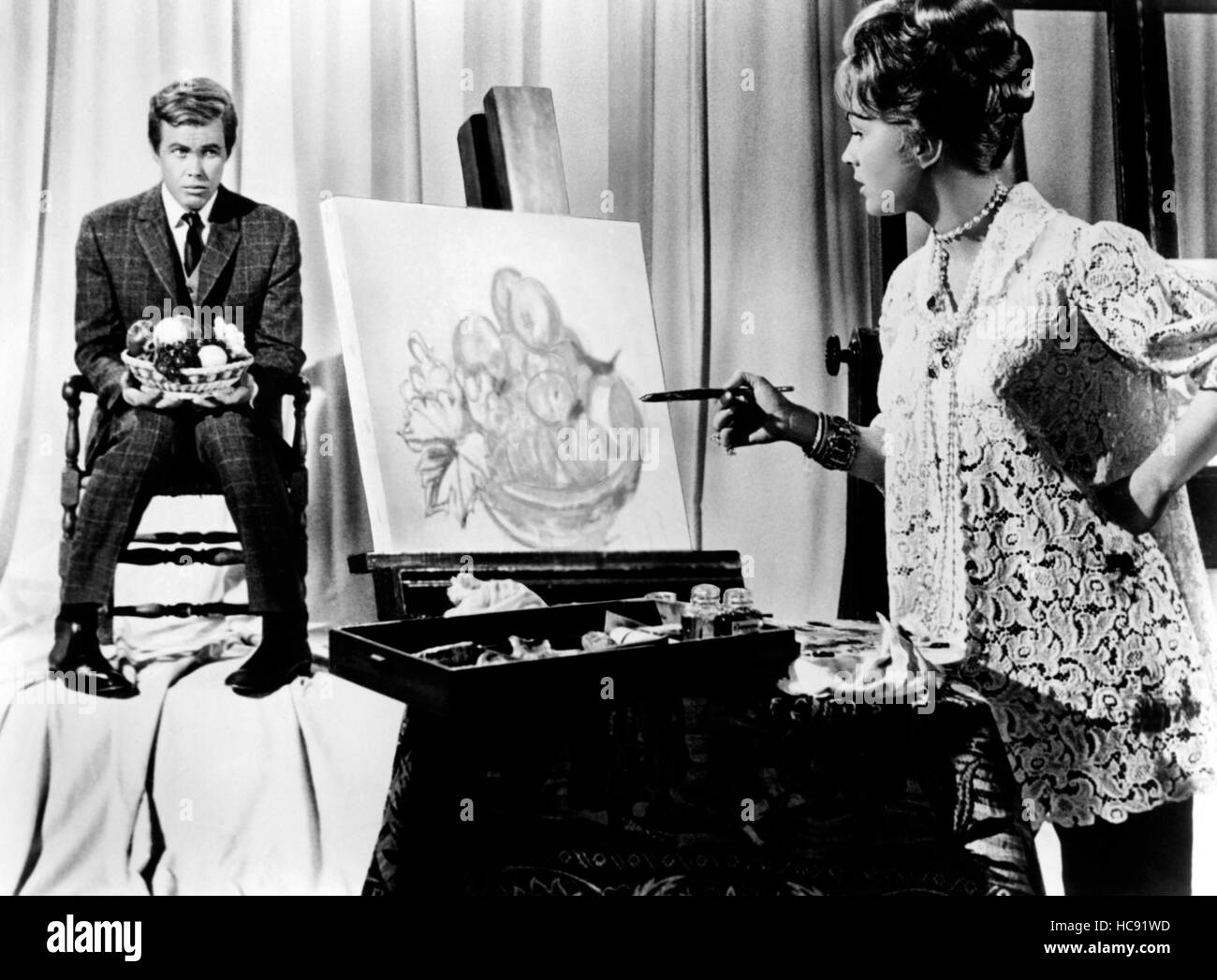THE UNSINKABLE MOLLY BROWN, from left, Harve Presnell, Debbie Reynolds, 1964 Stock Photo - Alamy