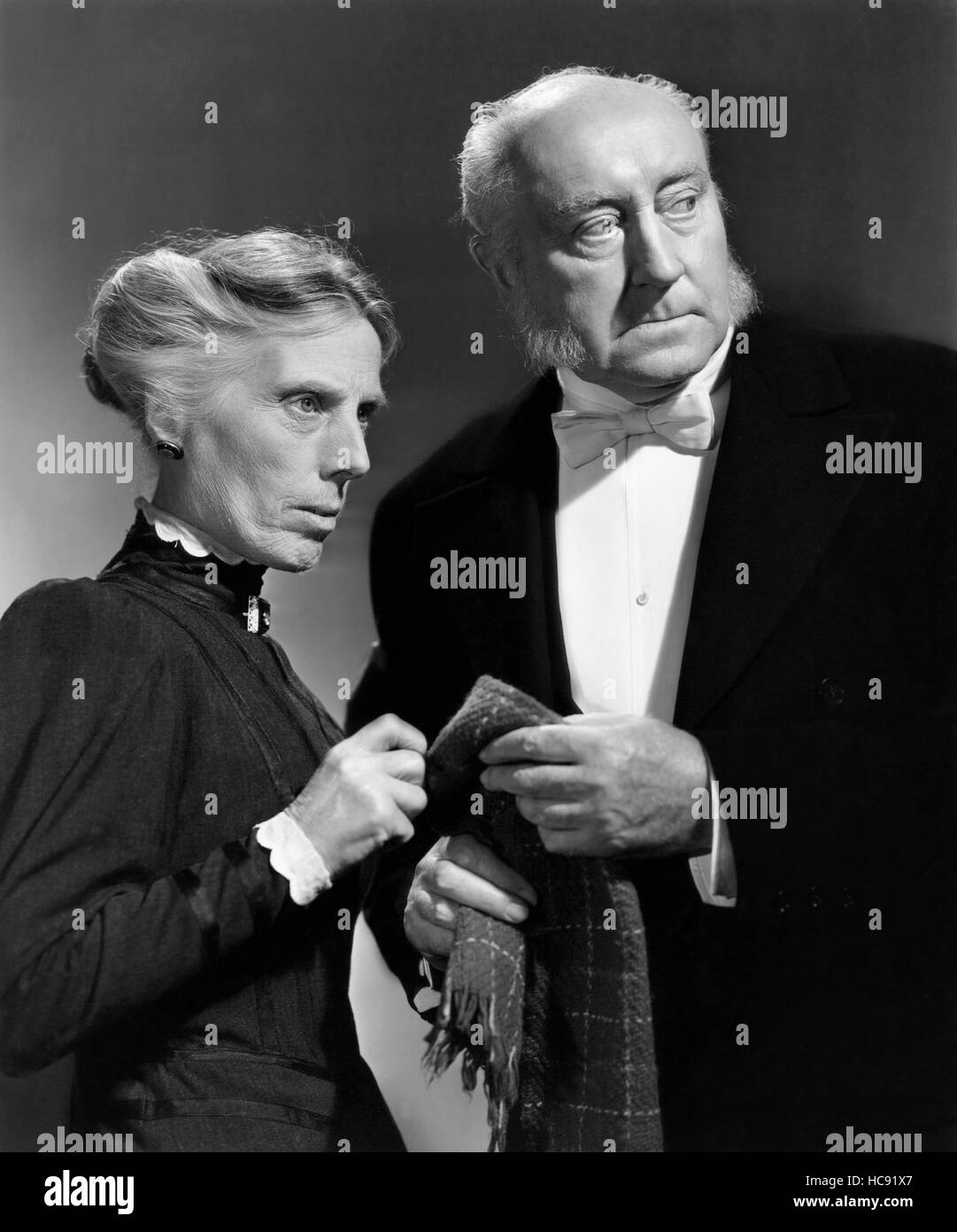 THE UNDYING MONSTER, Eily Malyon, Halliwell Hobbes, 1942, (c) 20th ...